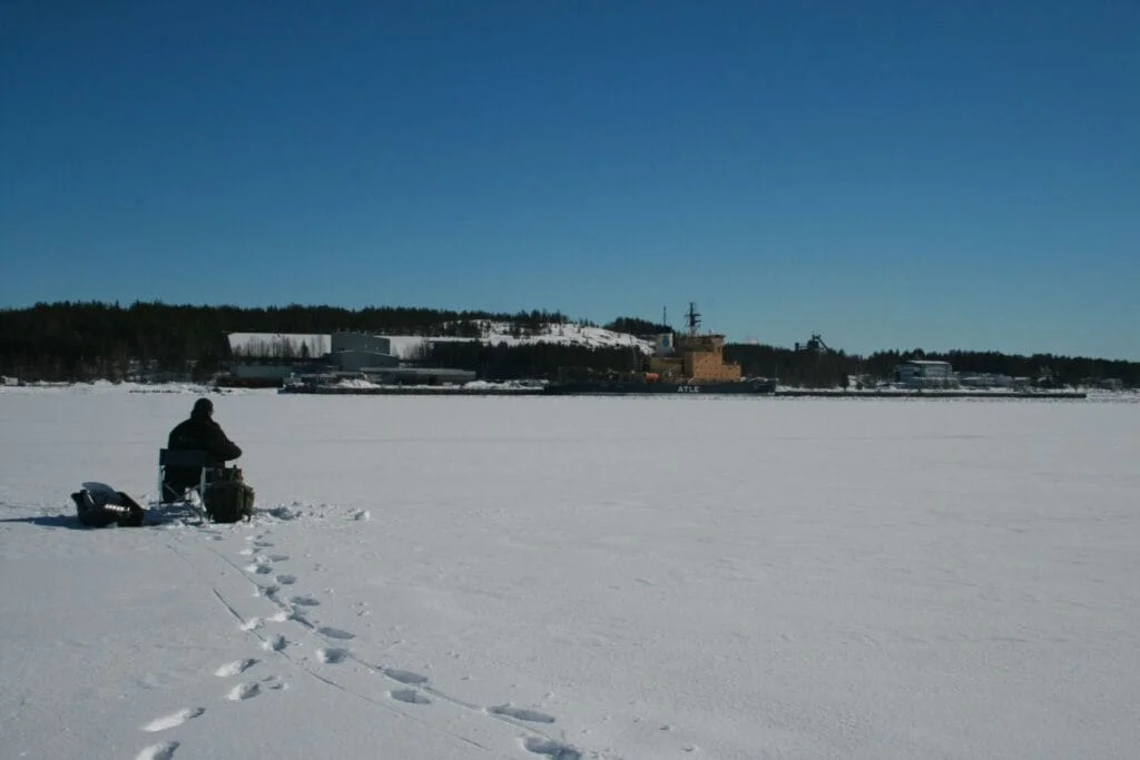 Ice fishing - Explore Luleå